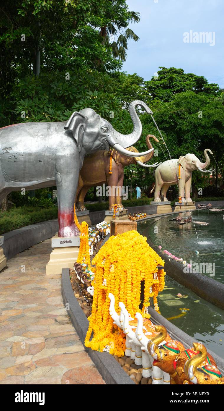 Garden Elephant sculptures at Erawan Museum Stock Photo - Alamy