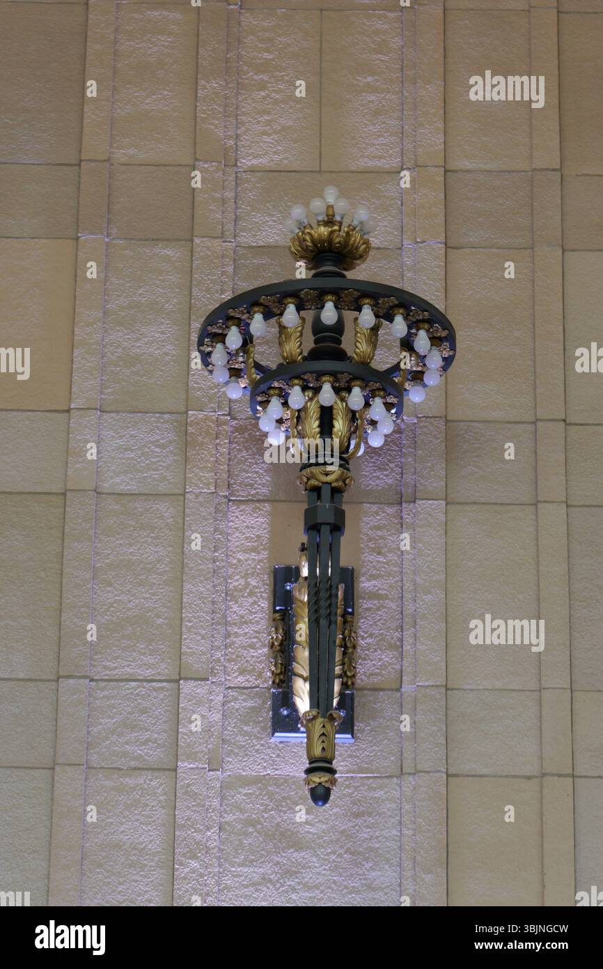 Kansas City, Missouri, USA - June 15, 2025: Large Light Fixture in ...