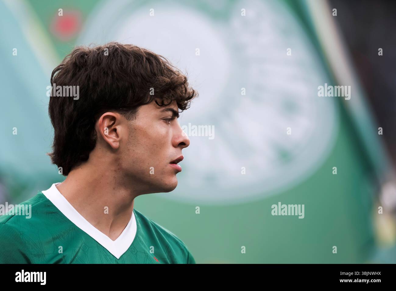 New Jersey, USA. 15th June, 2025.Agustin Giay of SE Palmeiras looks on prior to the FIFA Club ...