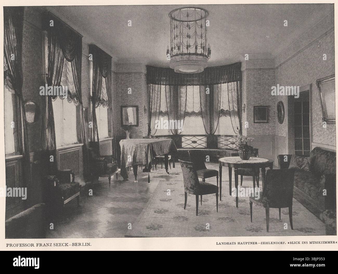 A 1915 photograph of Landhaus Hauptner, located in Berlin-Zehlendorf ...