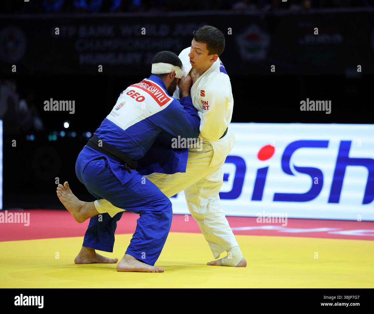 ARBUZOV Timur of International Judo Federation (white) and ...