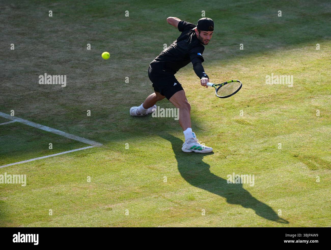 Jacob Fearnley in action against Alex Bolt on day eight of the HSBC ...