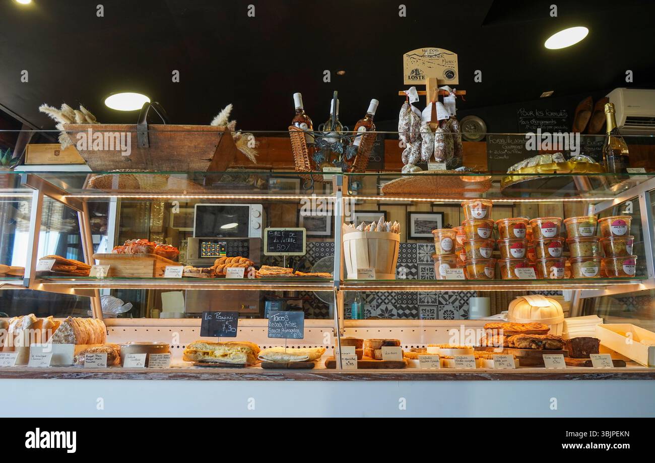 French food on display at a French Deli, Six four les Place, France ...