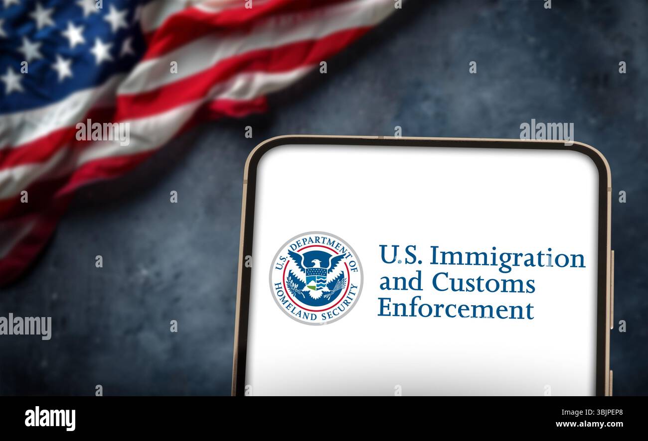Ice immigration enforcement hi-res stock photography and images - Alamy
