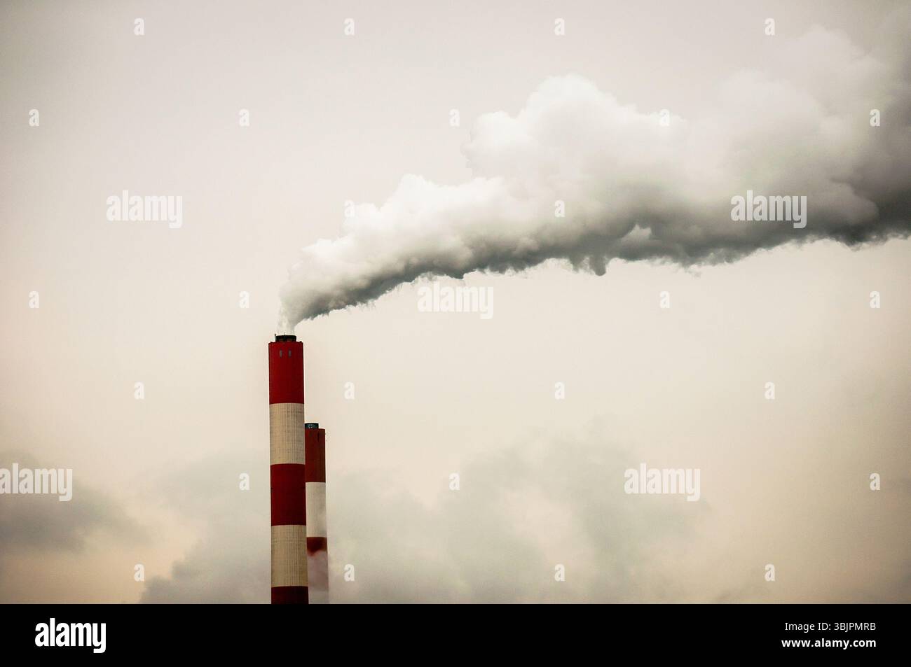 Big polluting factory hi-res stock photography and images - Alamy