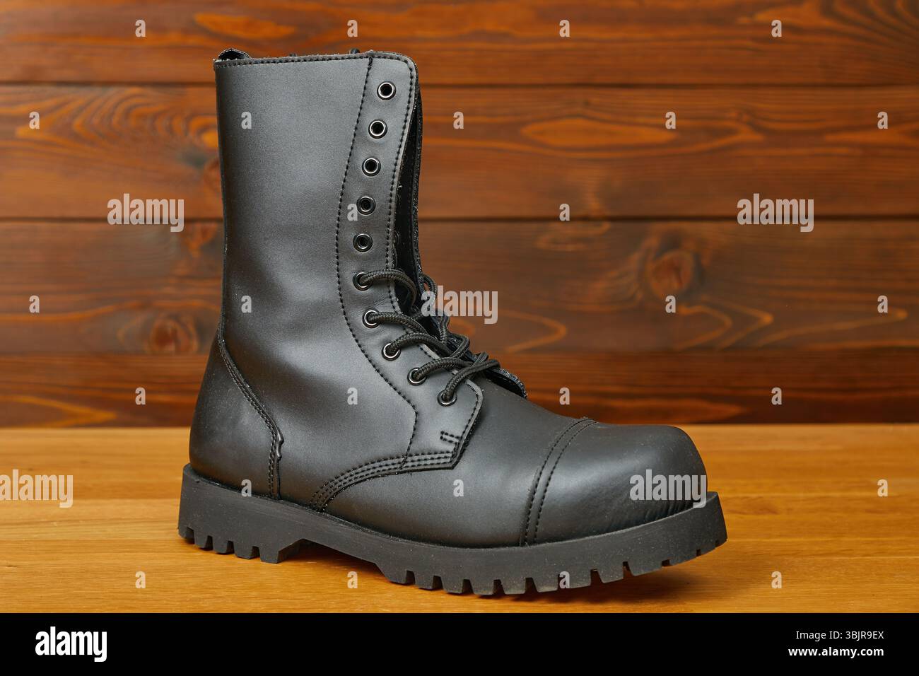 Steel boot hi-res stock photography and images - Alamy