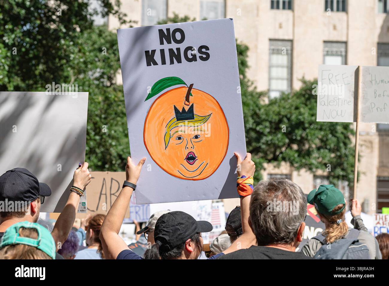 Houston, Texas, USA. 14th June, 2025. Protesters demonstrating against ...