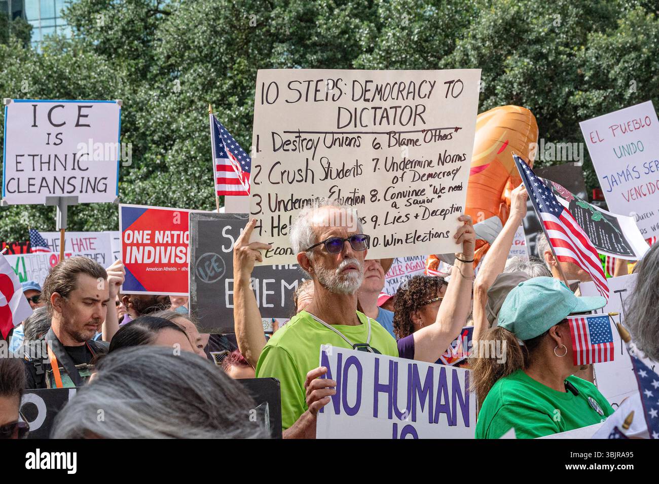 Houston, Texas, USA. 14th June, 2025. Protesters demonstrating against ...