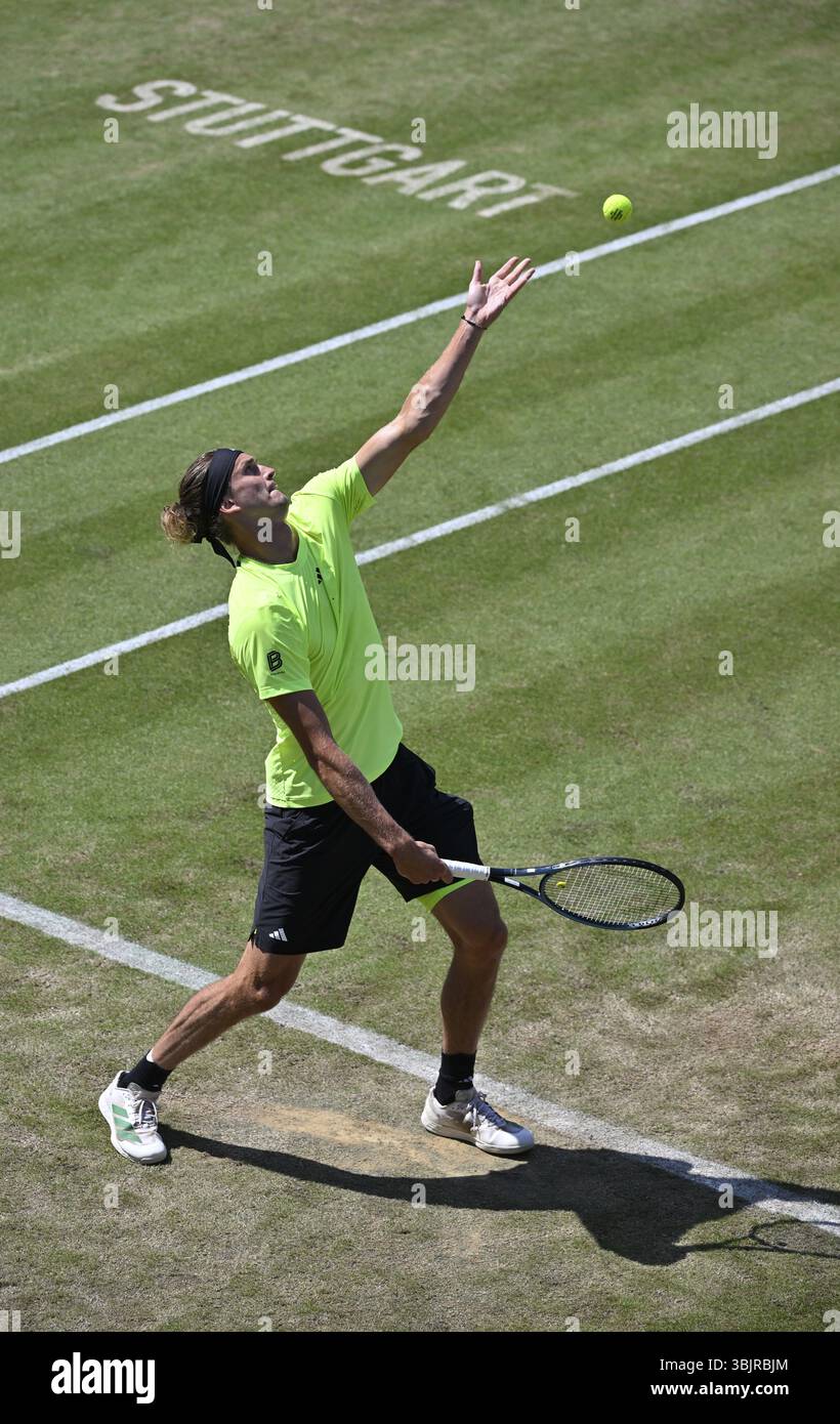 Alexander Zverev GER, action, serve, STUTTGART lettering on grass ...