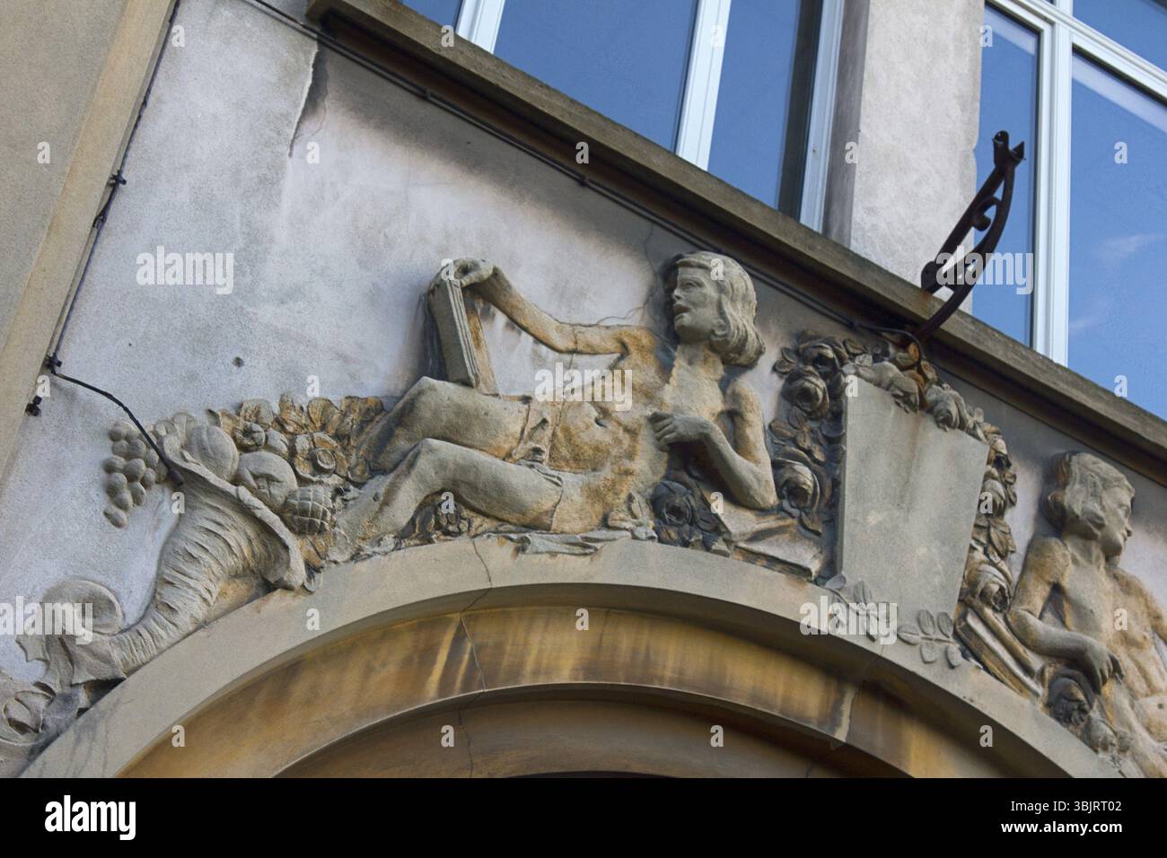 Framed fenestra in medieval Gothic, Romanesque and classical ...