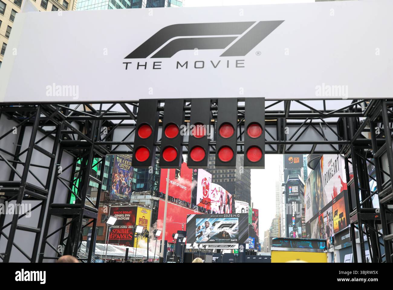 F1 movie hi-res stock photography and images - Alamy