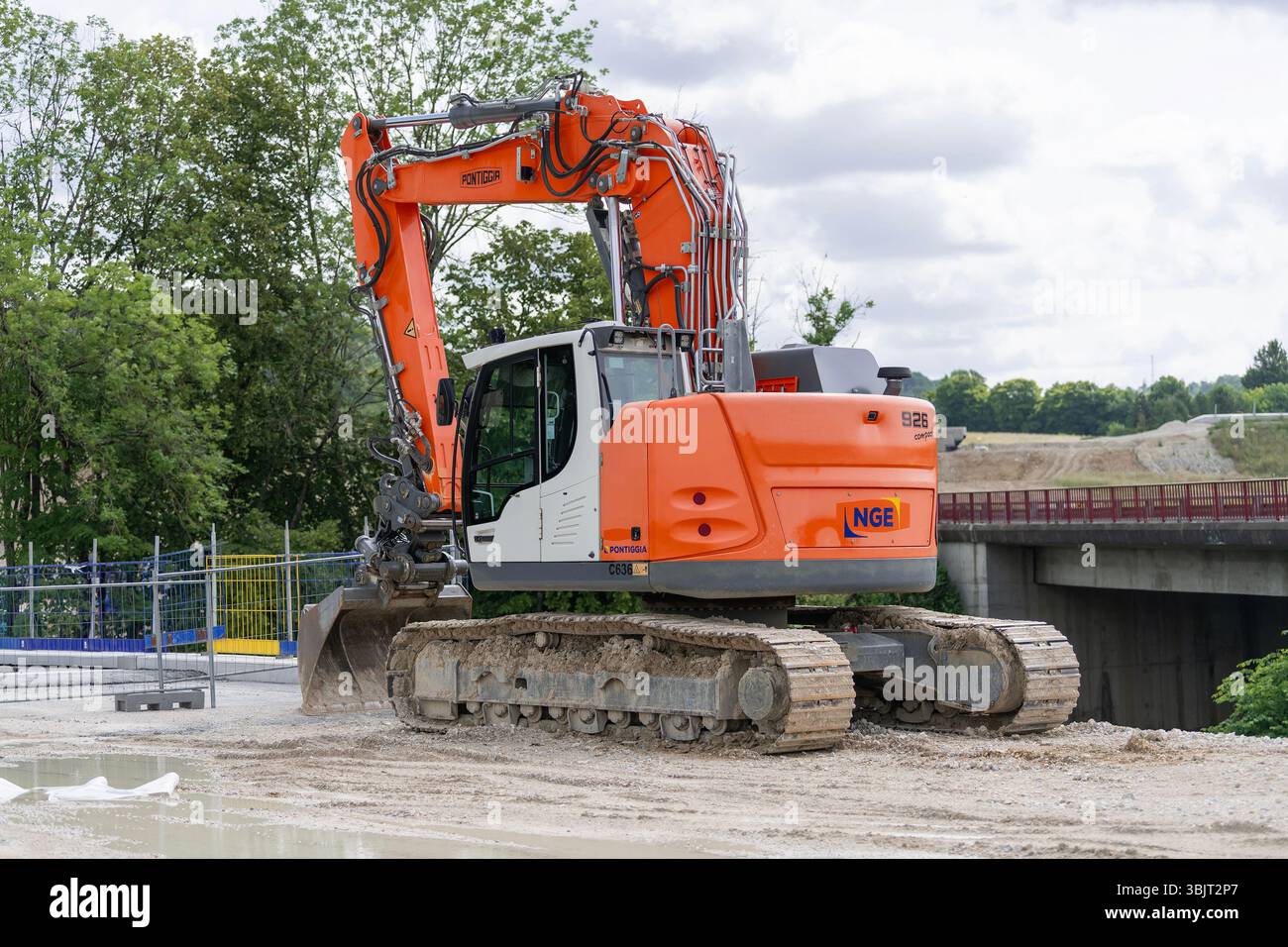 R 926 compact hi-res stock photography and images - Alamy