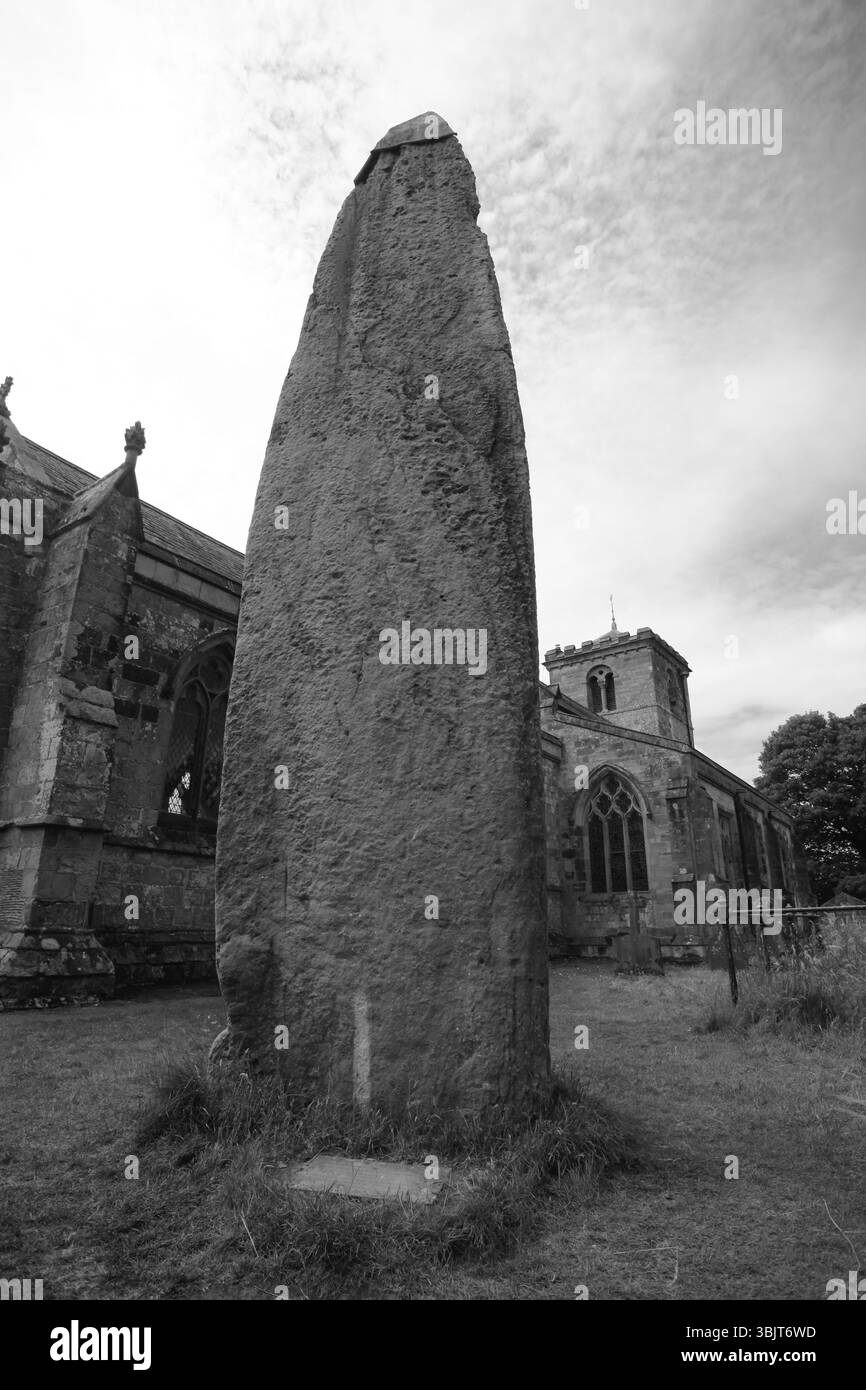 Rudston Monolith, East Yorkshire, tallest prehistoric standing stone in ...