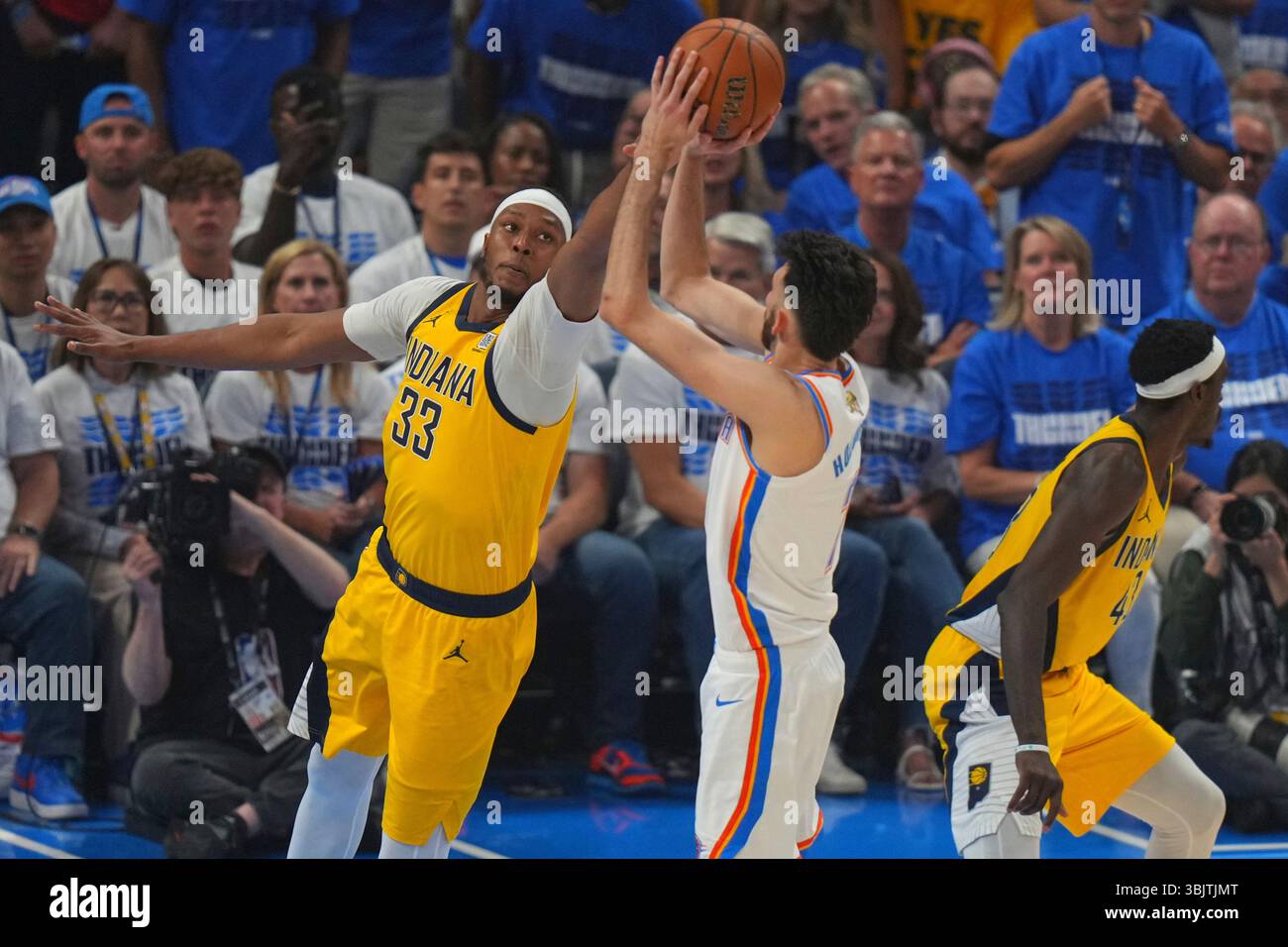 Indiana Pacers center Myles Turner (33) defends as Oklahoma City ...