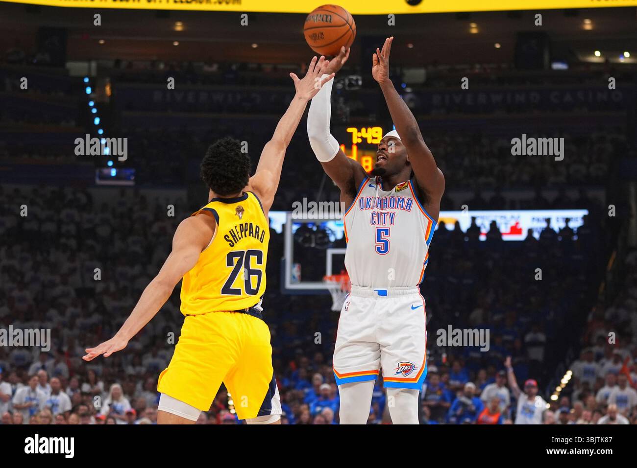 Oklahoma City Thunder guard Luguentz Dort (5) shoots over Indiana ...