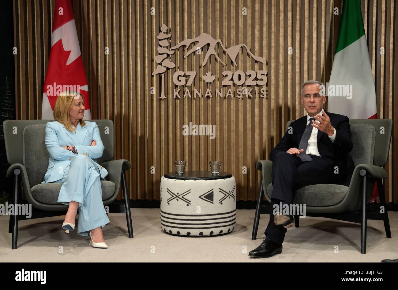 Prime Minister Mark Carney meets with Italian Prime Minister Giorgia ...