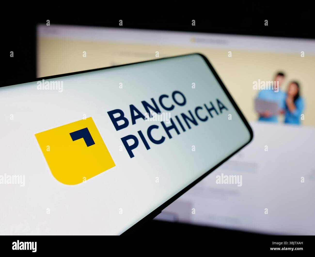 Banco pichincha logo hi-res stock photography and images - Alamy