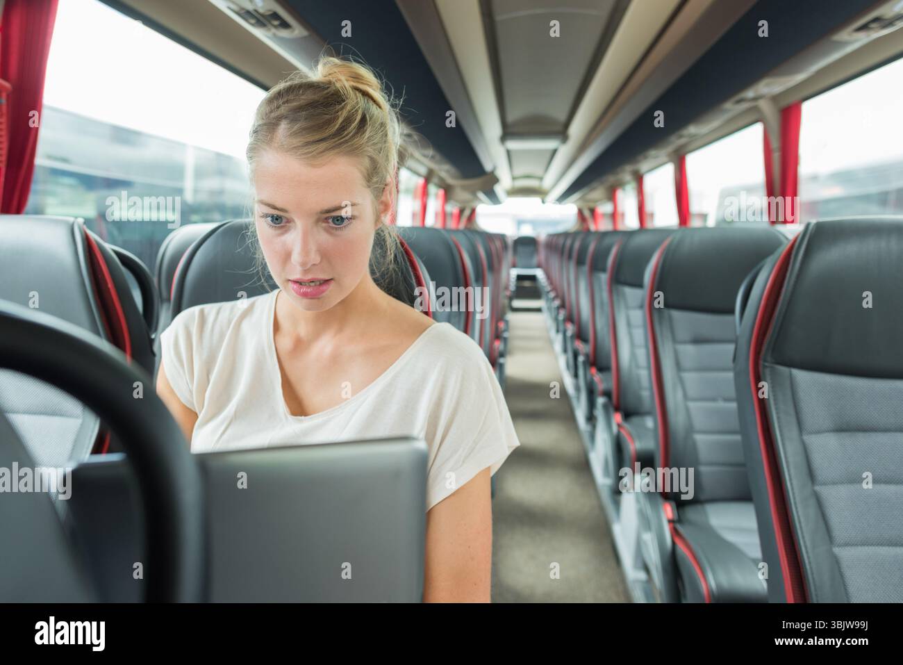 Bus passenger laptop hi-res stock photography and images - Alamy