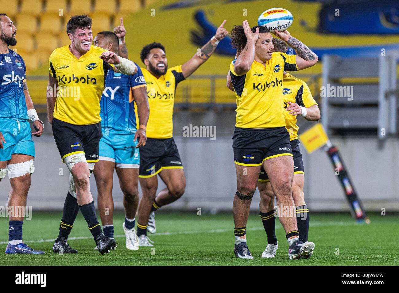 Wellington, NEW ZEALAND - MAY 31 : Hurricanes player Peter Umaga-Jensen ...