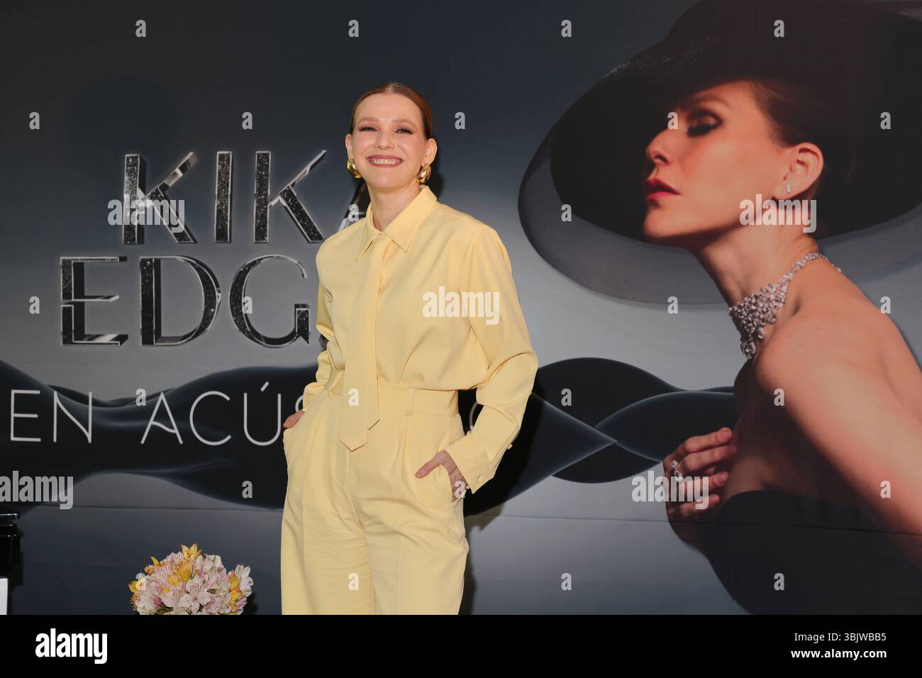 Kika Edgar Acoustic Concert Press Conference Singer Kika Edgar poses ...