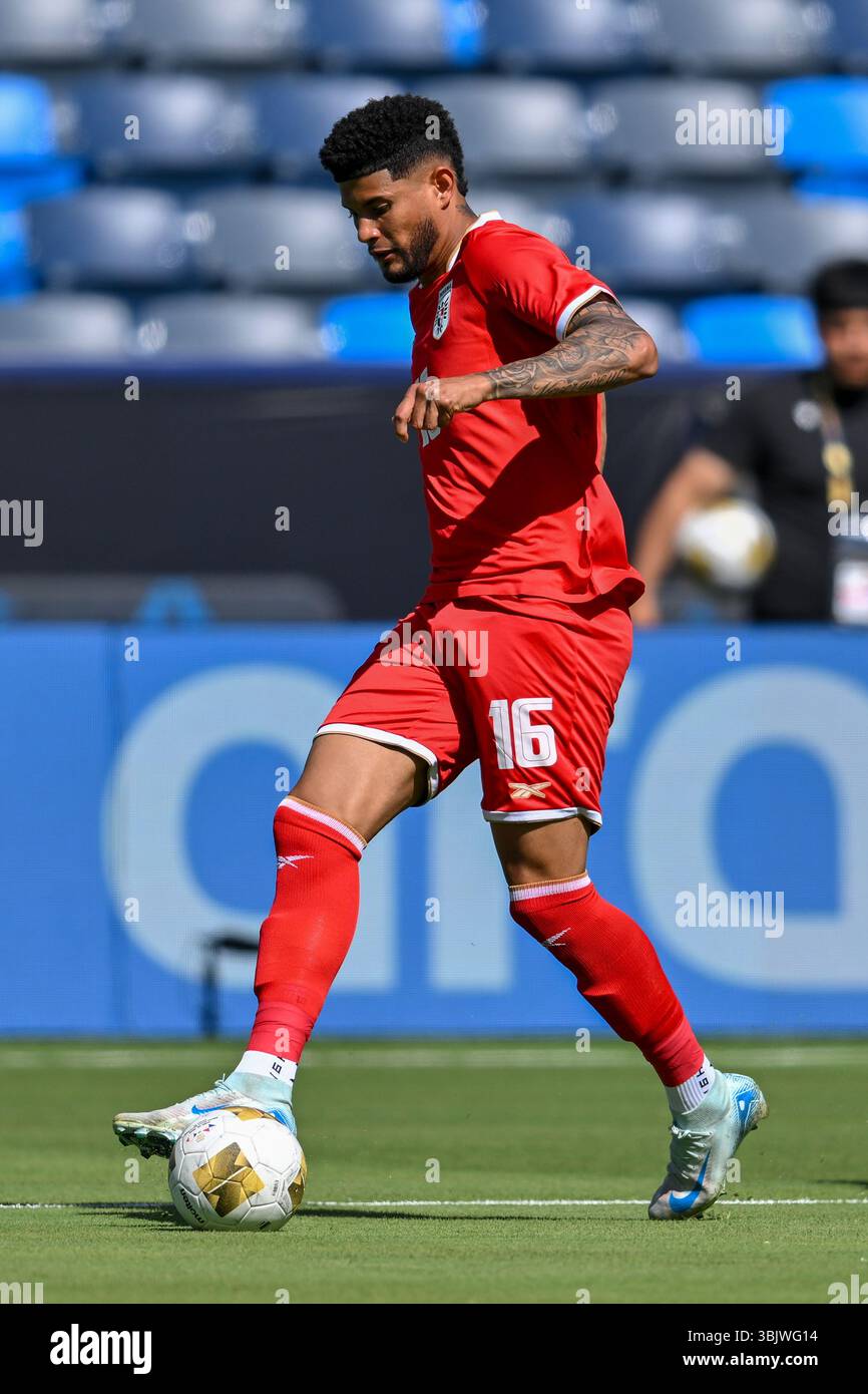 Los Angeles, USA. Los Angeles, CA. 16th June, 2025. Panama midfielder ...
