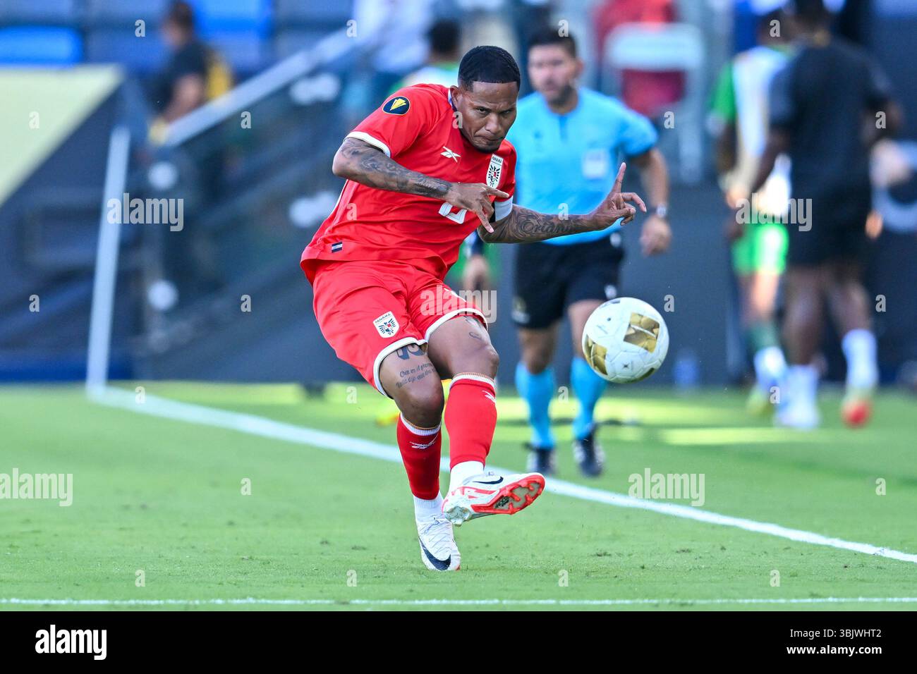 Los Angeles, CA. 16th June, 2025. Panama defender, Eric Davis (15), in ...