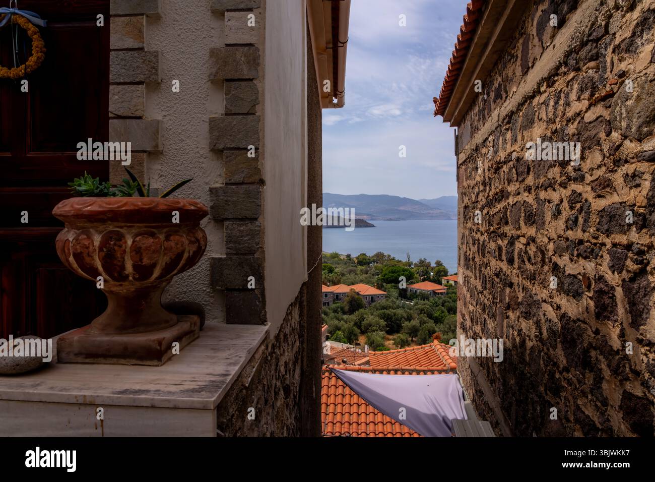 Mithymna village hi-res stock photography and images - Alamy