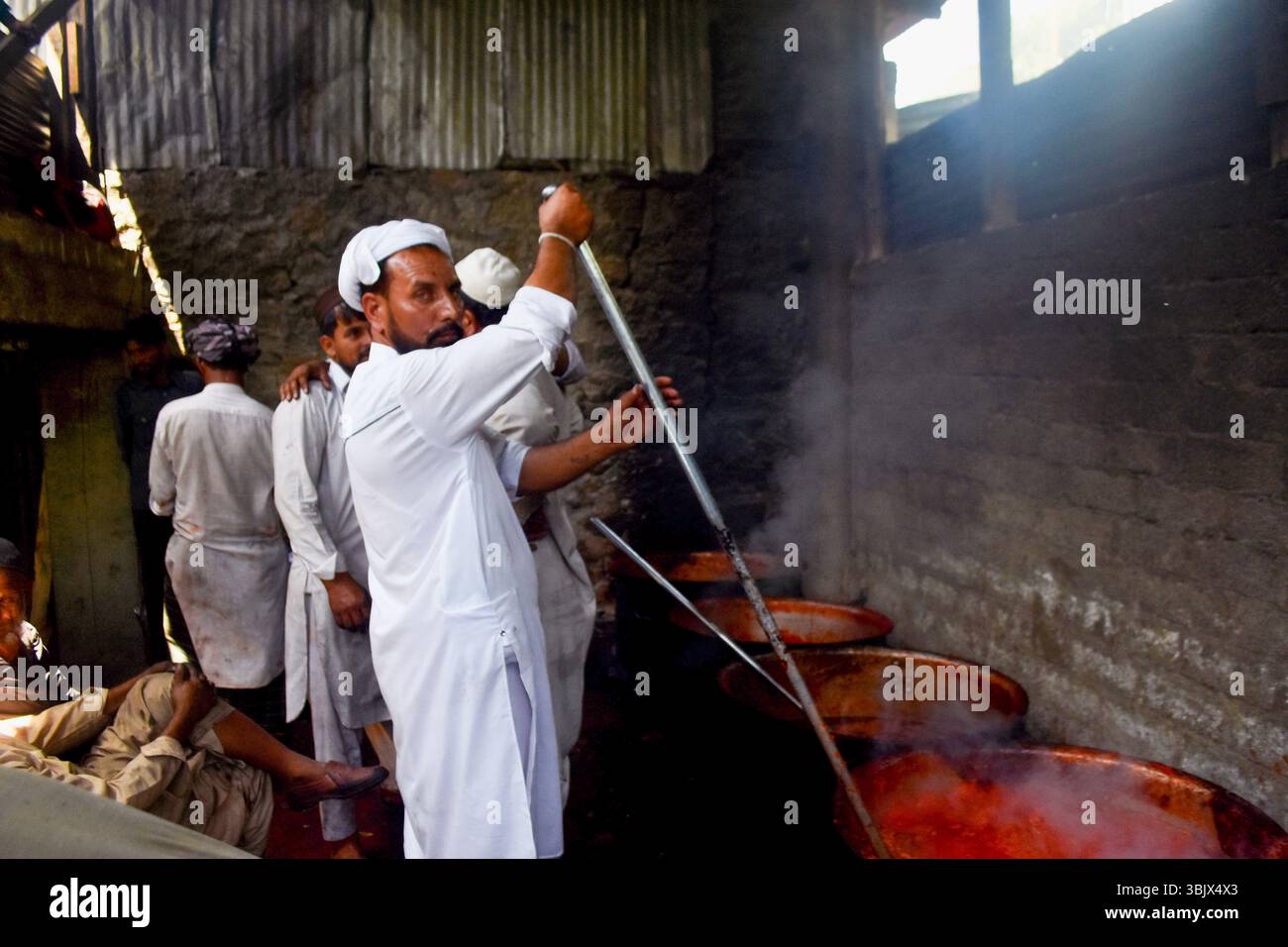 Thousands of Muslim devotees thronged the shrine to observe the death ...