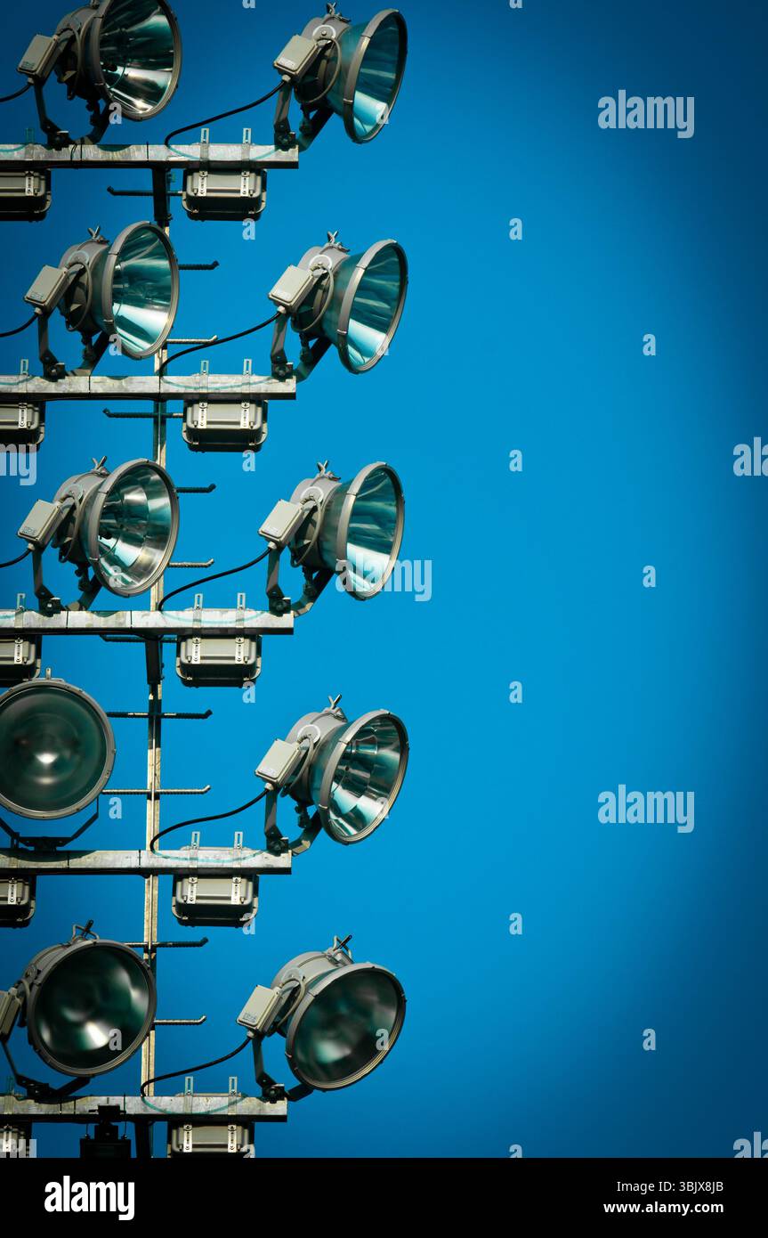 Reflectors hi-res stock photography and images - Alamy