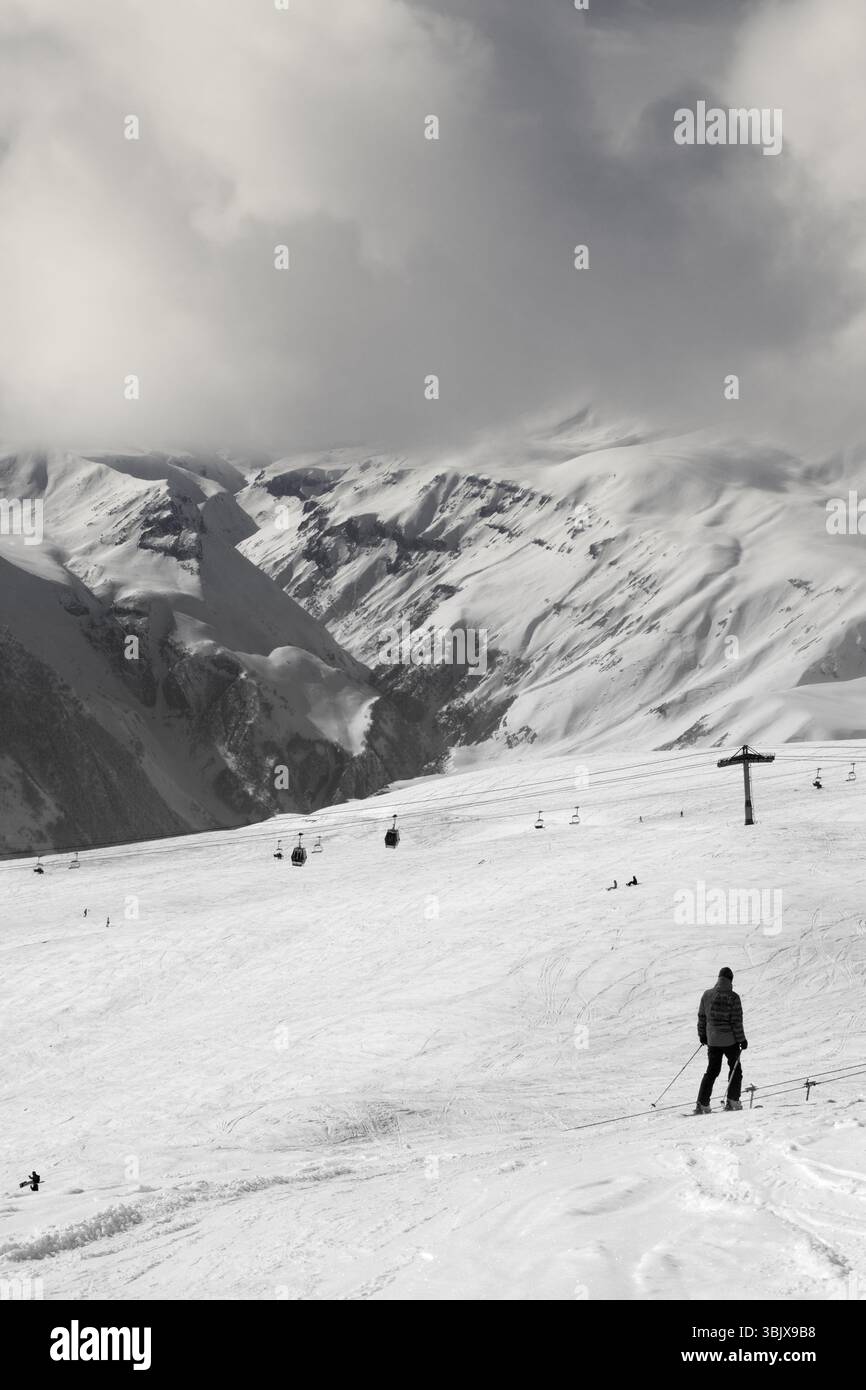 Hill descend hi-res stock photography and images - Alamy