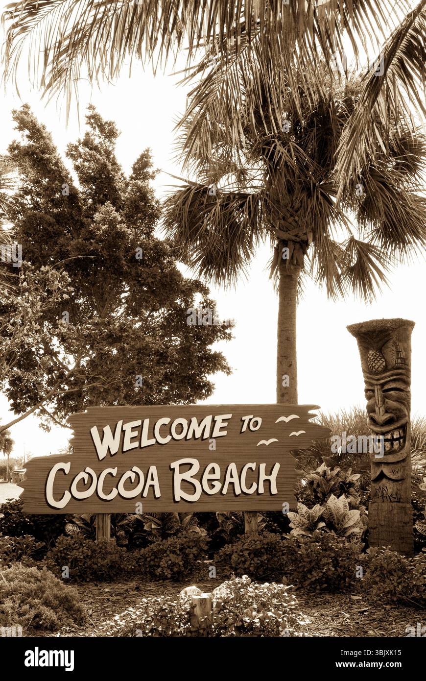 Welcome to Cocoa Beach sign in Florida, USA – iconic entrance to a ...