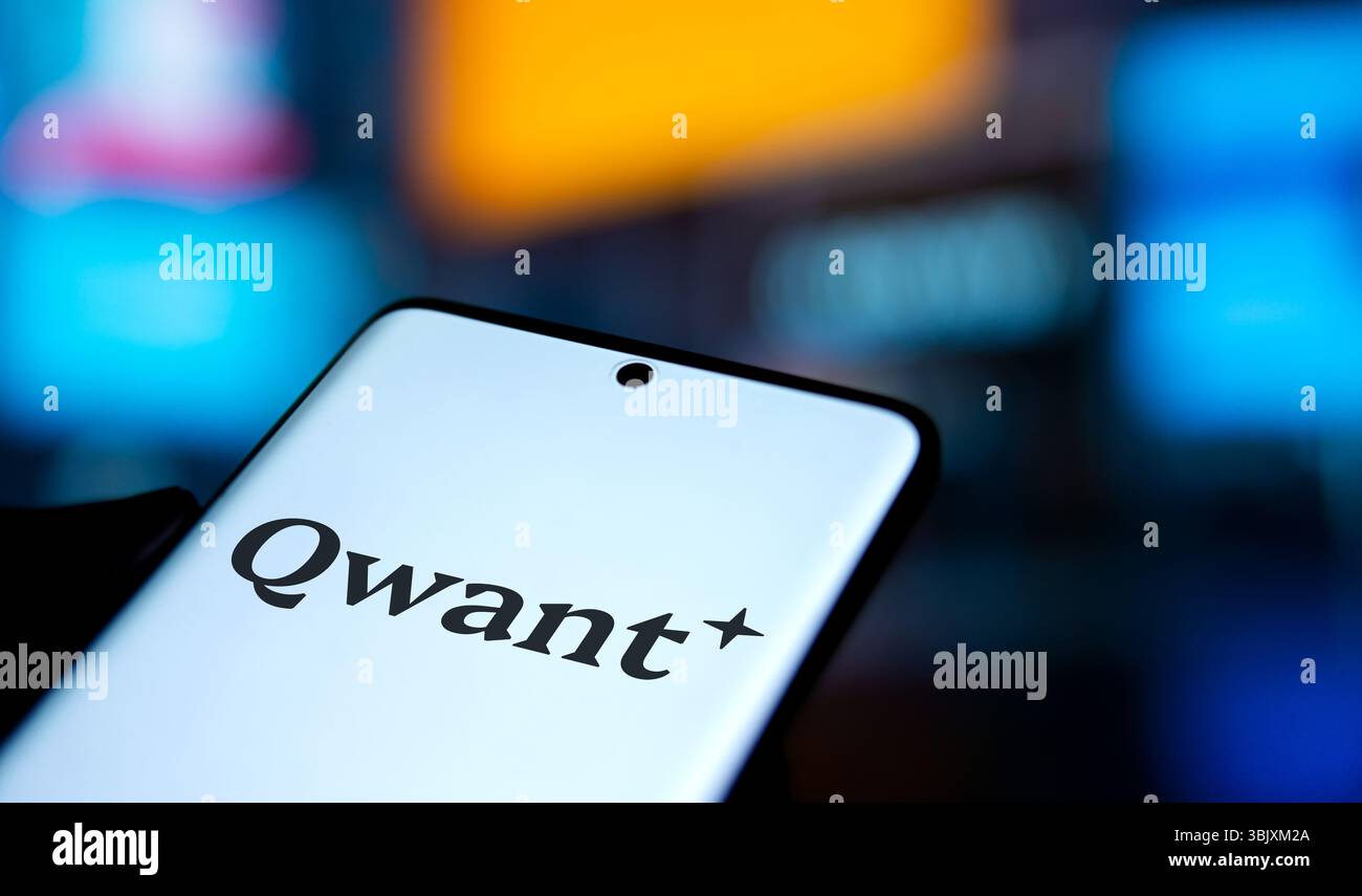 Dhaka, Bangladesh- 07 Dec 2024: Qwant logo is displayed on smartphone ...