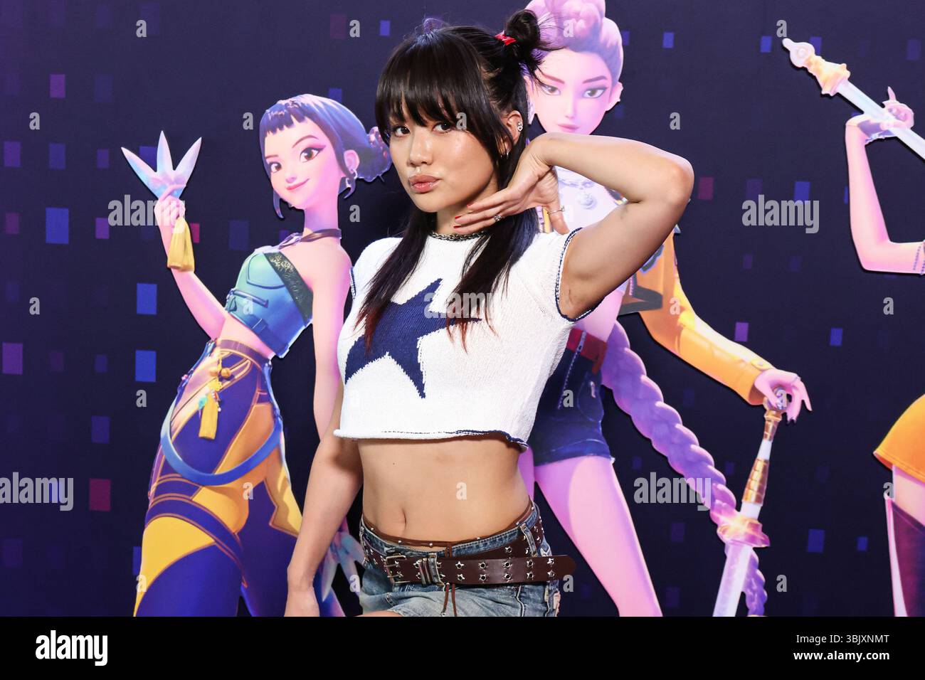 HOLLYWOOD, LOS ANGELES, CALIFORNIA, USA - JUNE 16: American singer ...