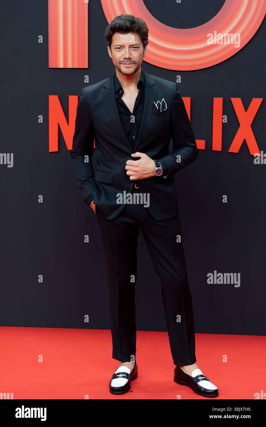 Álvaro Morte attended 'the red carpet for the 10th Anniversary of ...