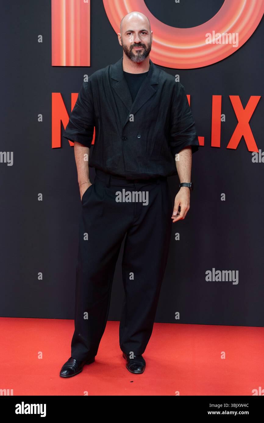 Albert Pintó attended 'the red carpet for the 10th Anniversary of ...