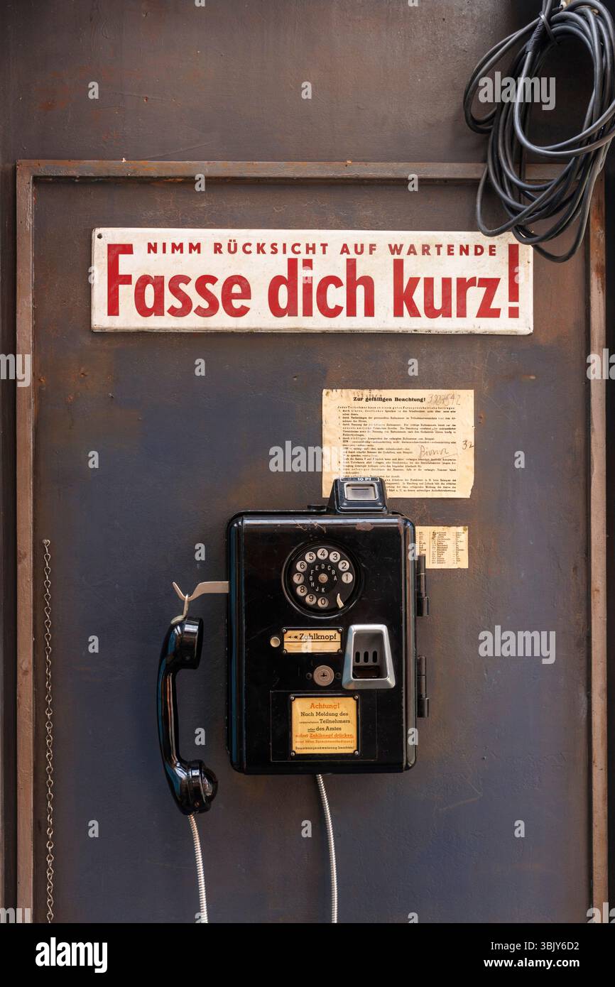 film set in the street Stavenhof in the Eigelstein quarter, public ...