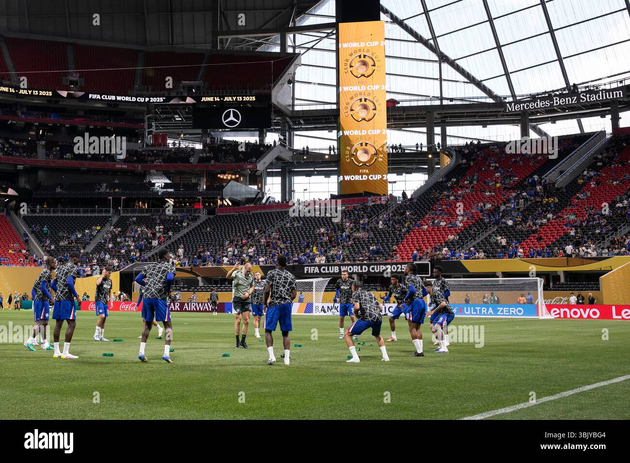 Atlanta, USA. 16th June, 2025. Chelsea FC warms up before the FIFA Club ...