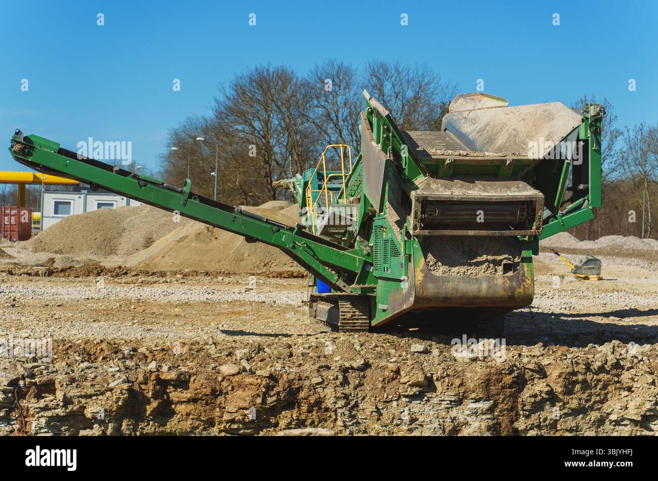 Construction site heavy equipment hi-res stock photography and images ...