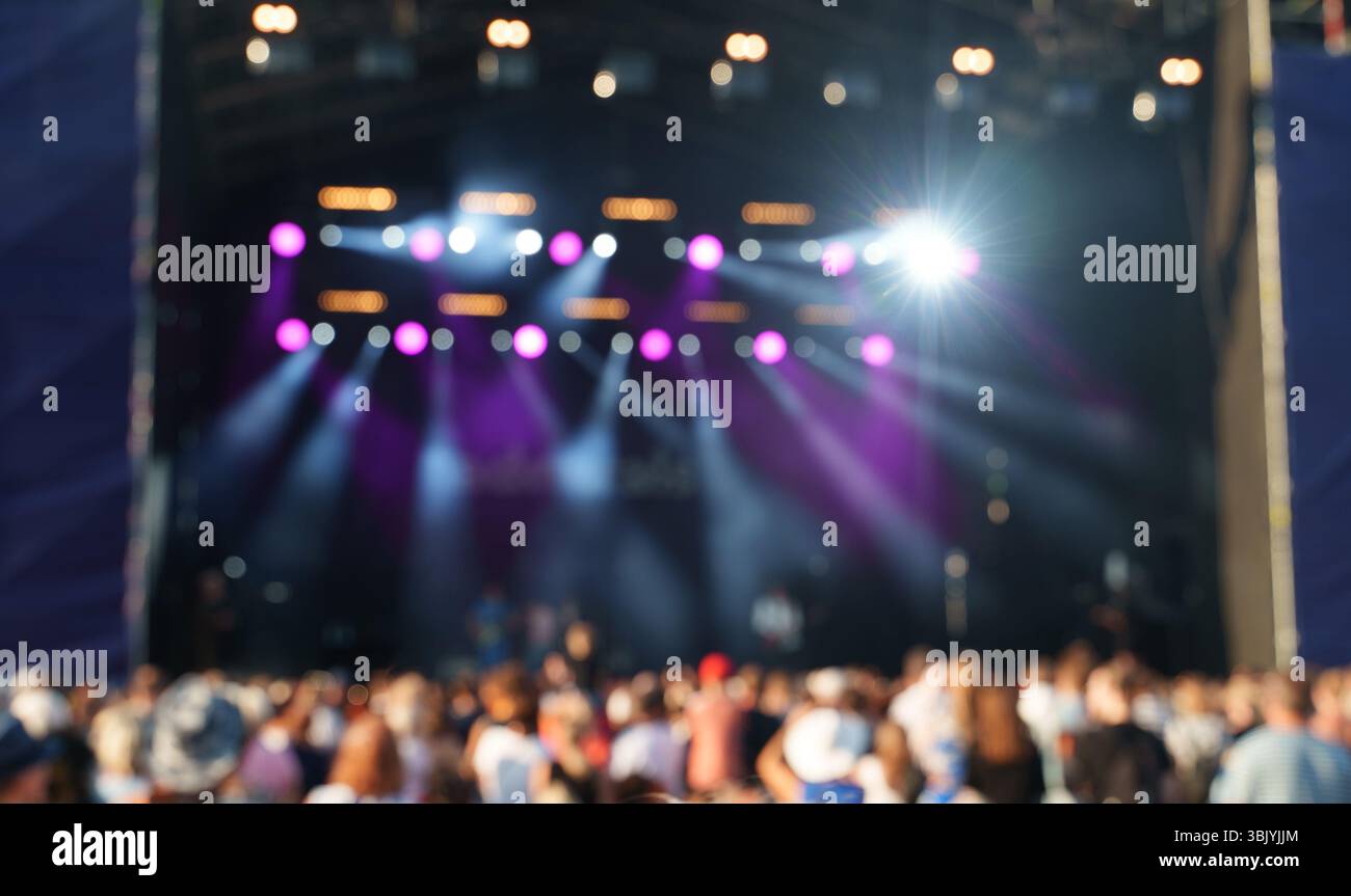 Blurred band hi-res stock photography and images - Alamy