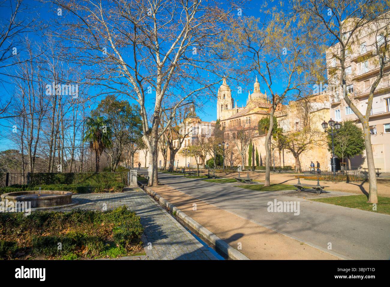 Jardines de paseo hi-res stock photography and images - Alamy