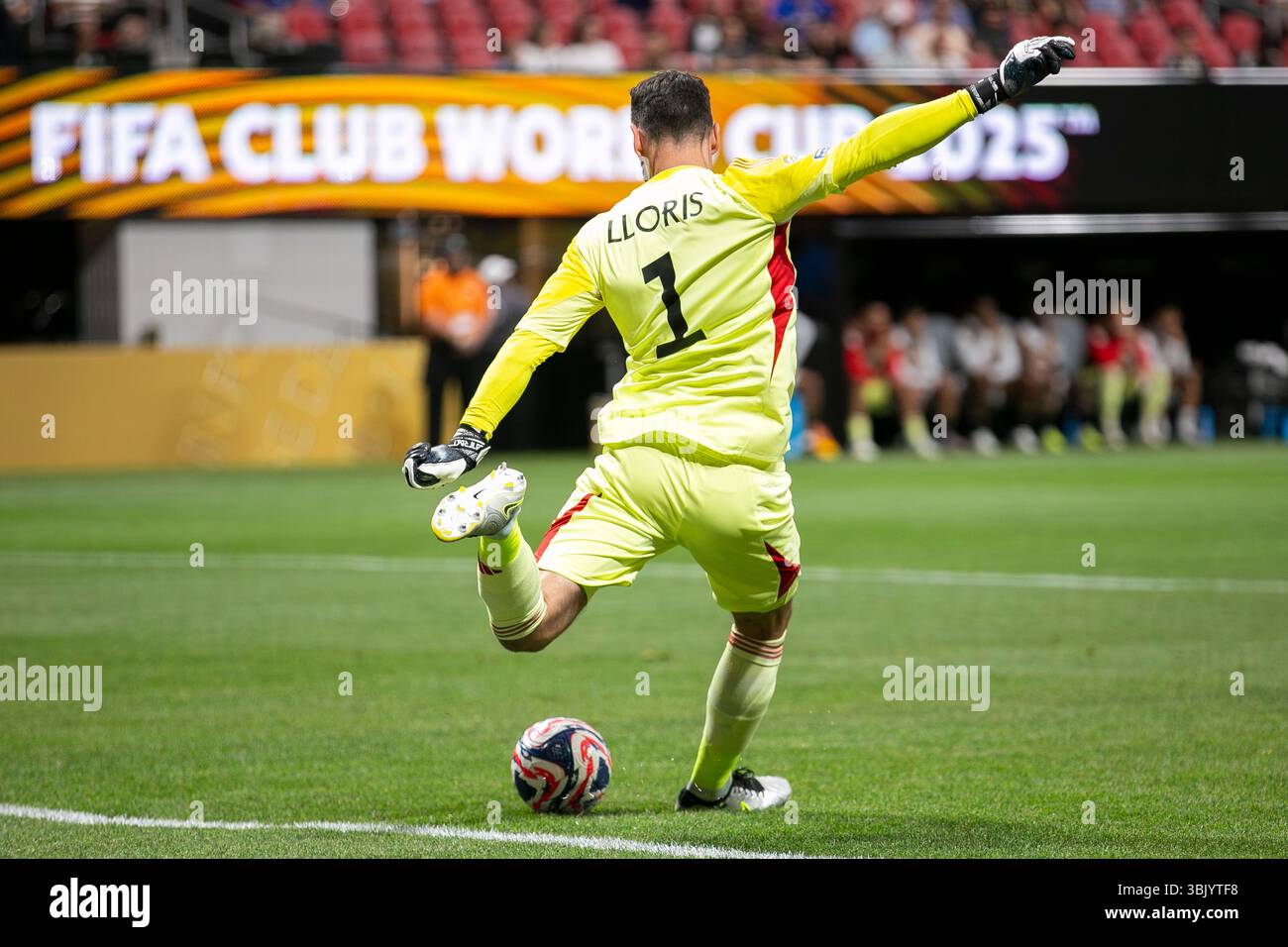 LAFC goalkeeper Hugo Lloris (1) kicks the ball away from the goal ...