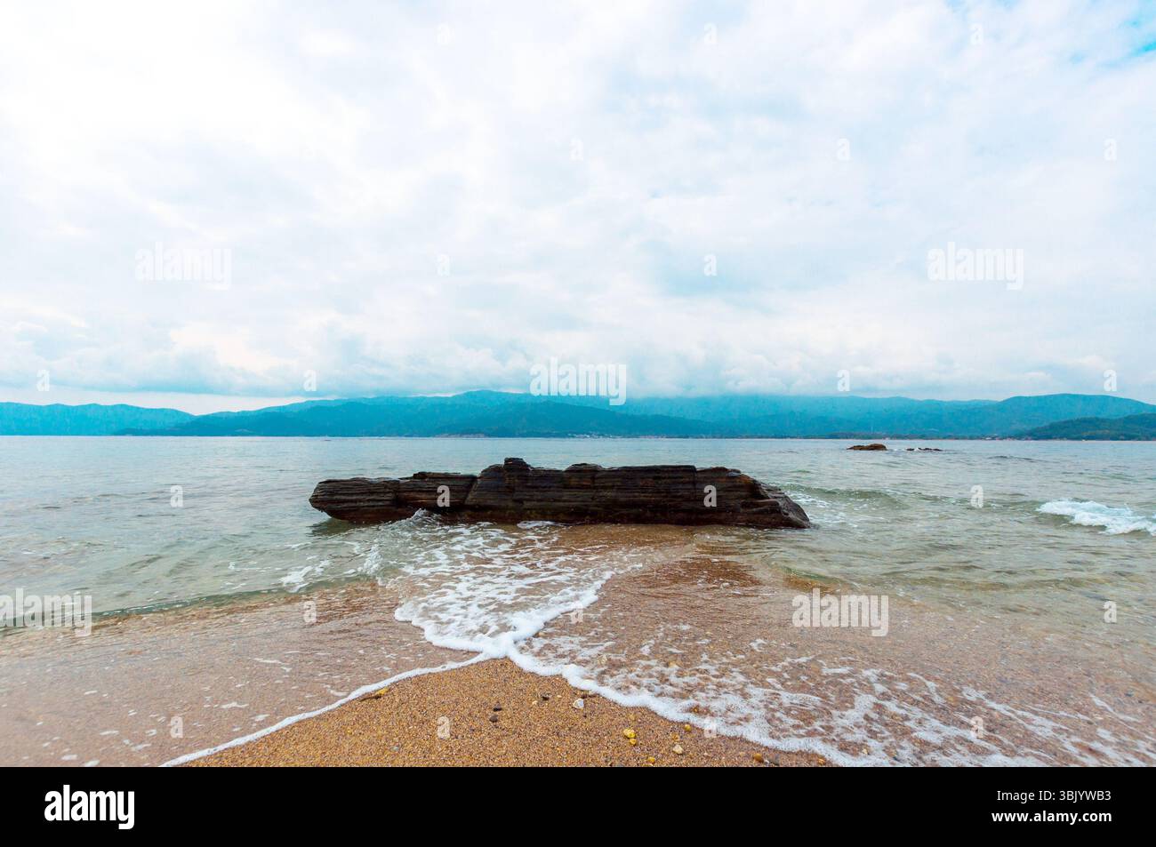 Big coastal rocks hi-res stock photography and images - Alamy