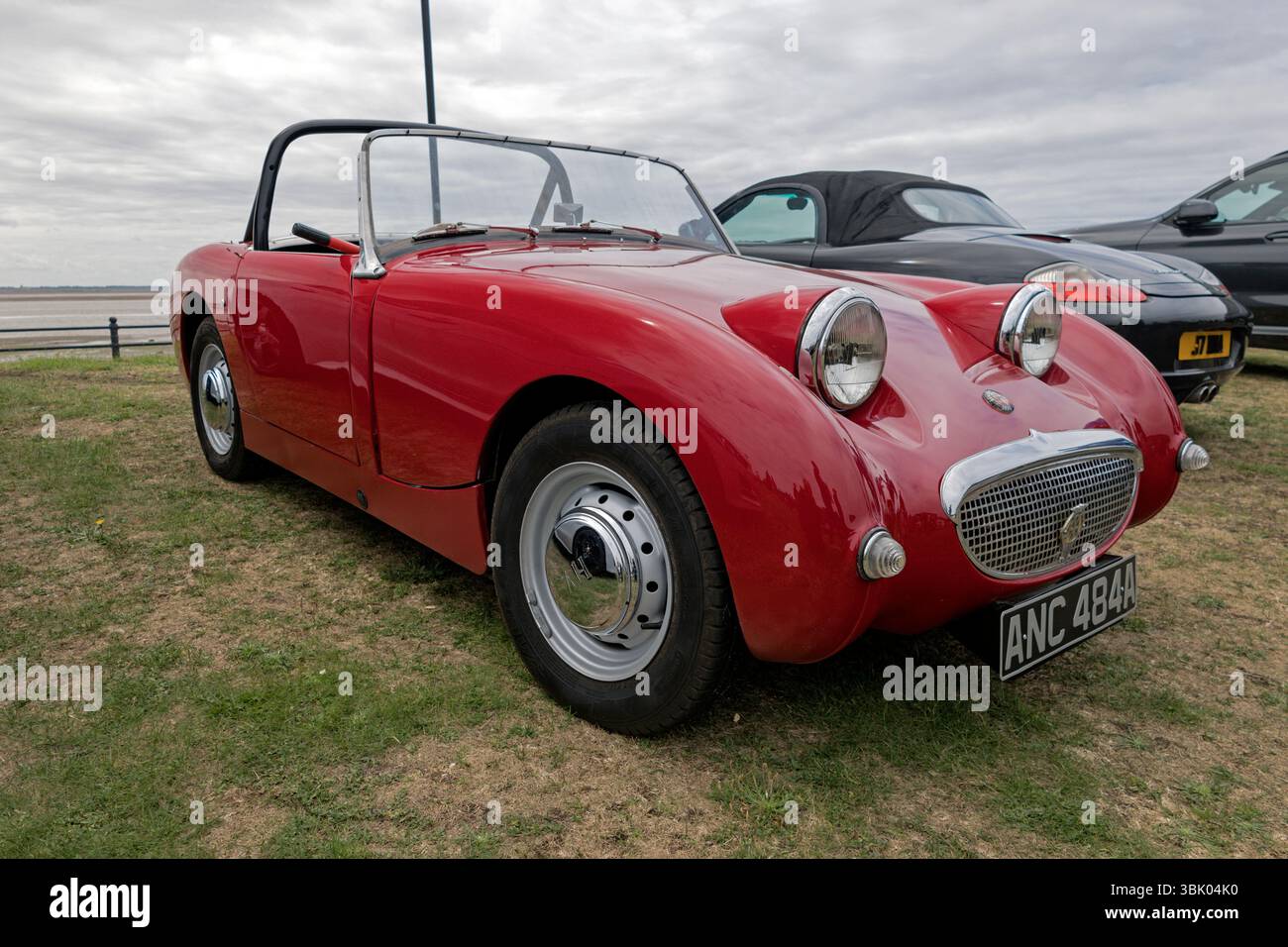 Austin Healey Frog Eyed Sprite. Classic cars On Lytham Green 2025 Stock ...