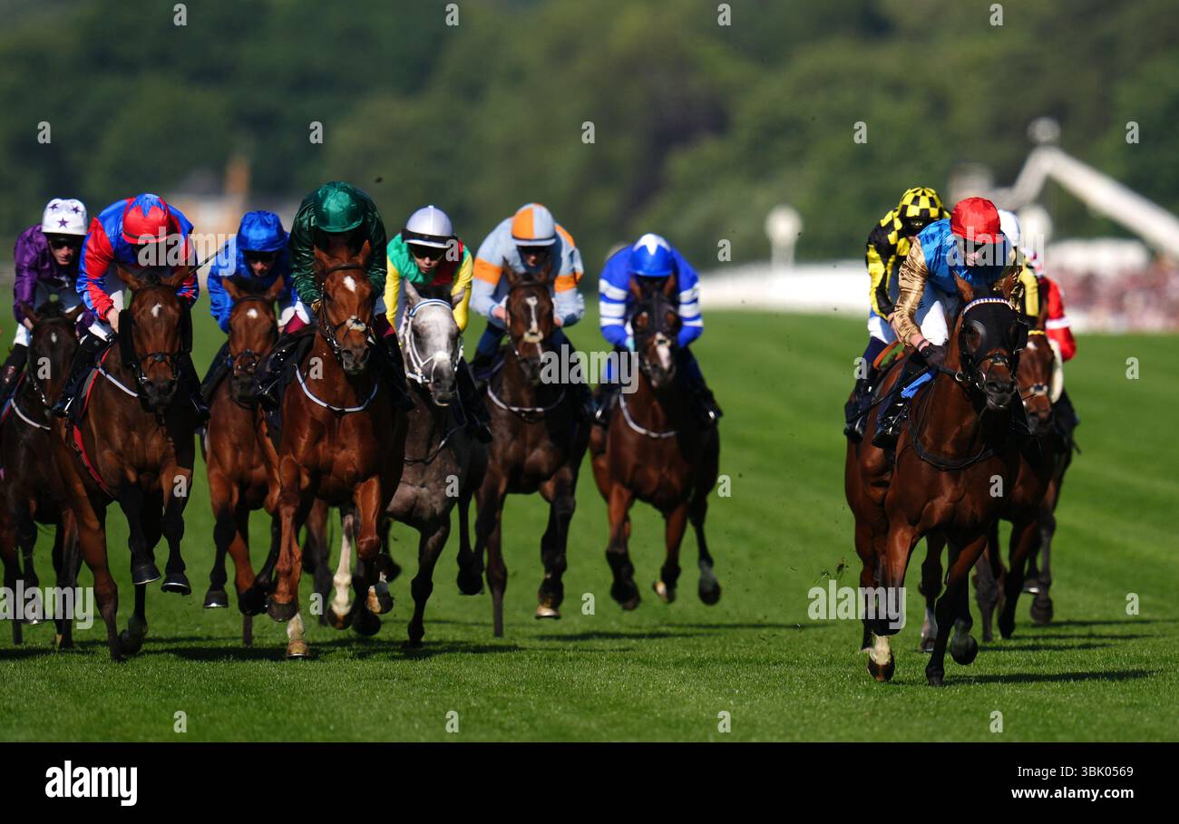 French Master ridden by James Doyle (right) on their way to winning the ...