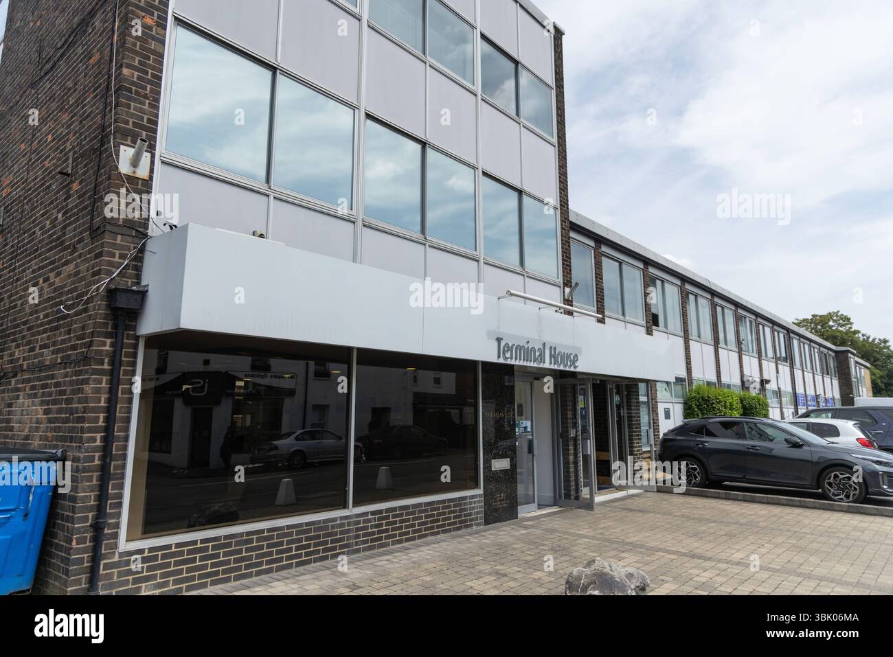 Terminal House Shepperton Stock Photo - Alamy