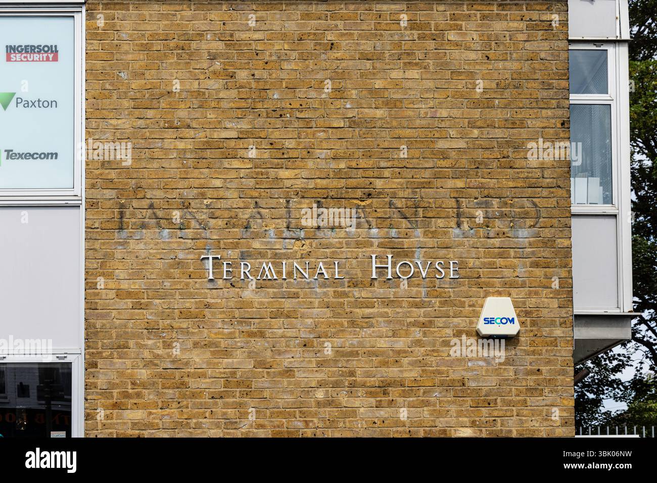 Terminal House Shepperton Stock Photo - Alamy