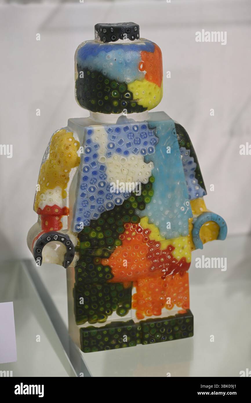 A Lego mining sculpture made from recycled glass - Hannah Gibson ...