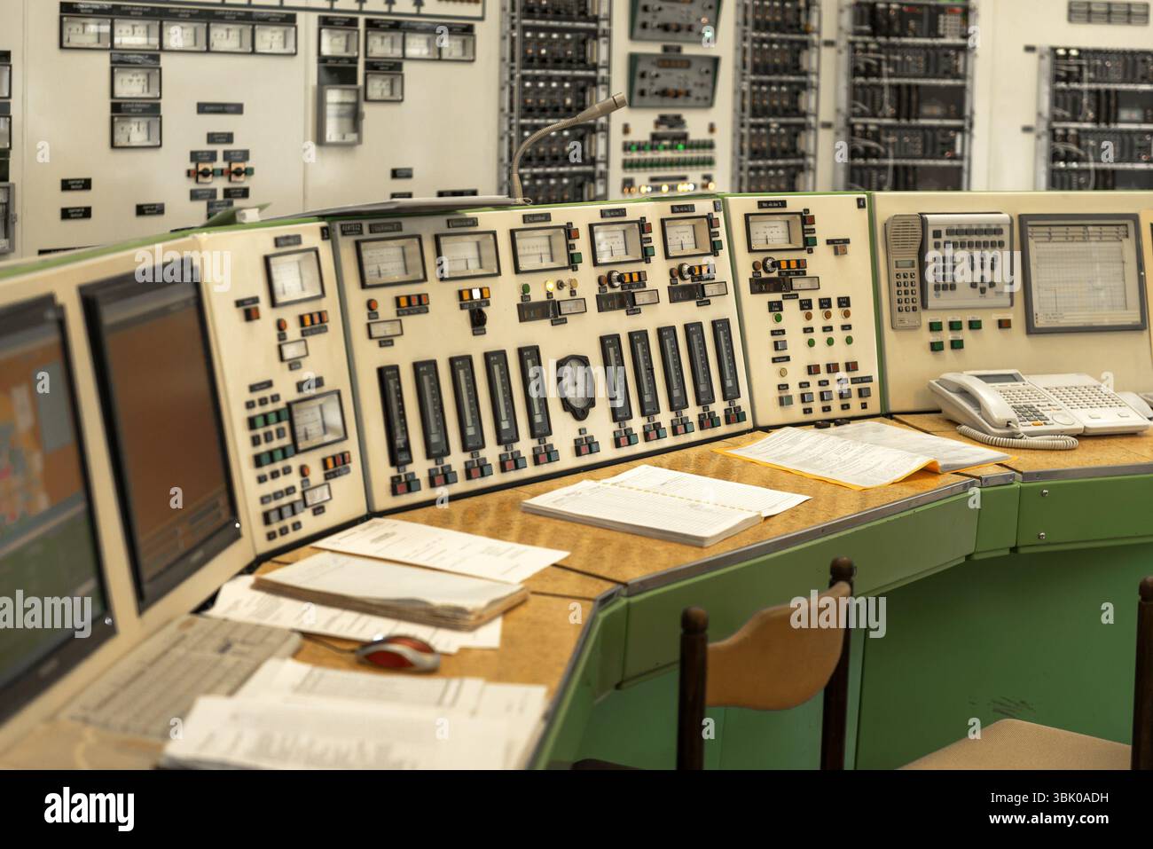 Power plant control panel hi-res stock photography and images - Alamy