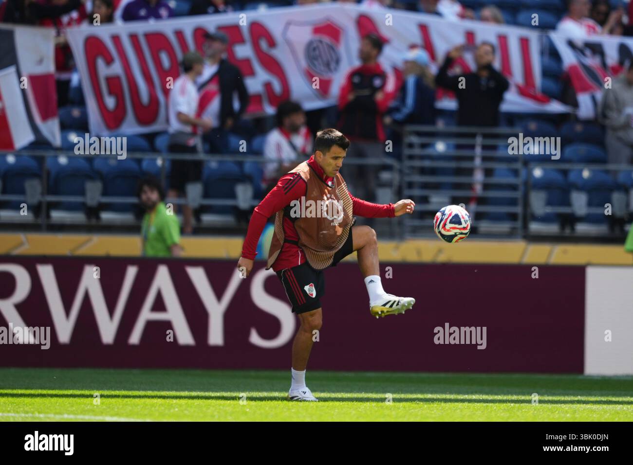 River Plate's Marcos Acuna (21) warms up before the Club World Cup ...