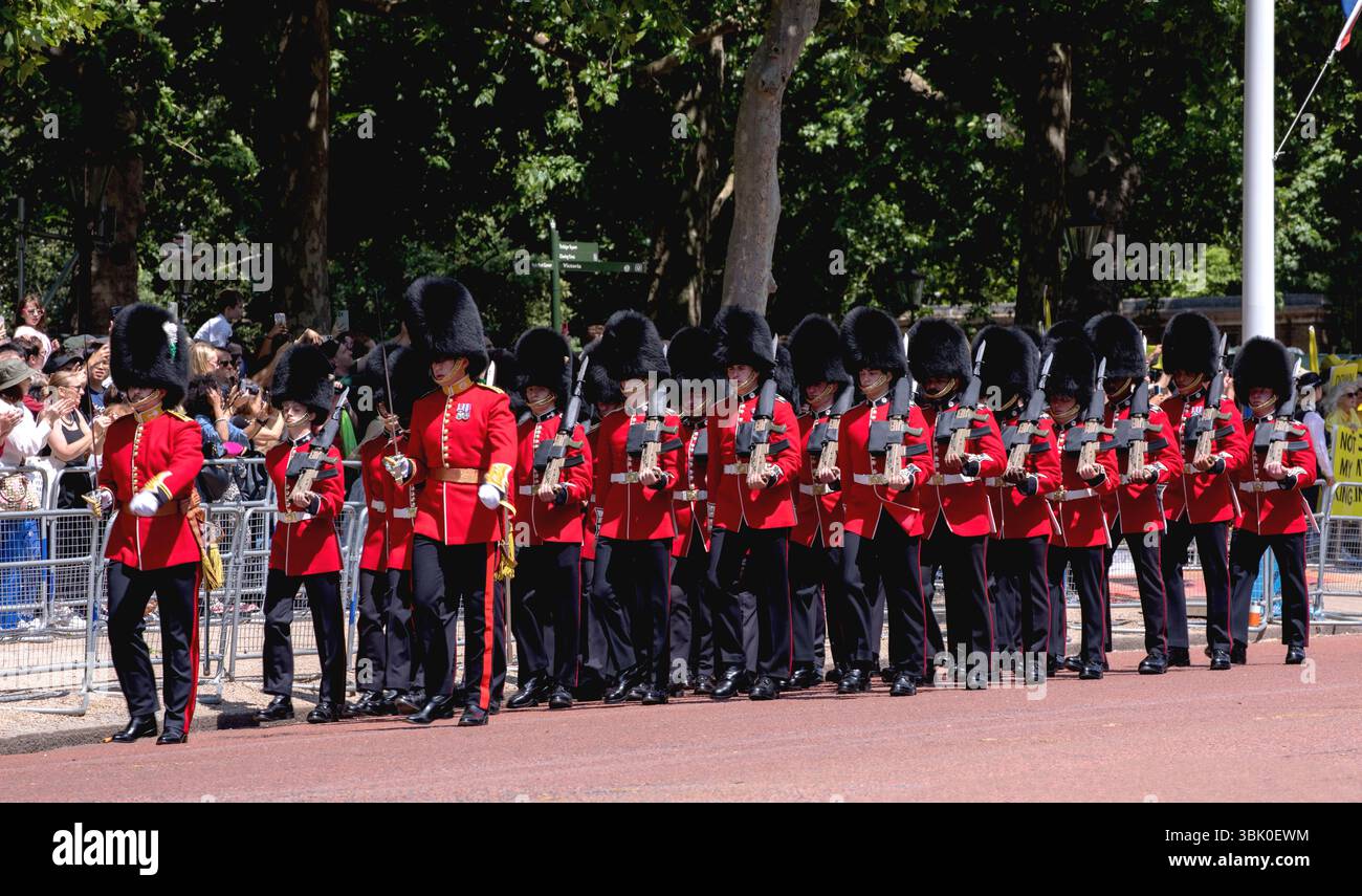 Marching Coldstream Guardsmen Trooping The Colour Color The Mall ...